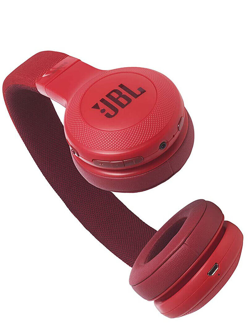 Best Red Headphones To Buy In 2021 [ Updated List ] - BWS